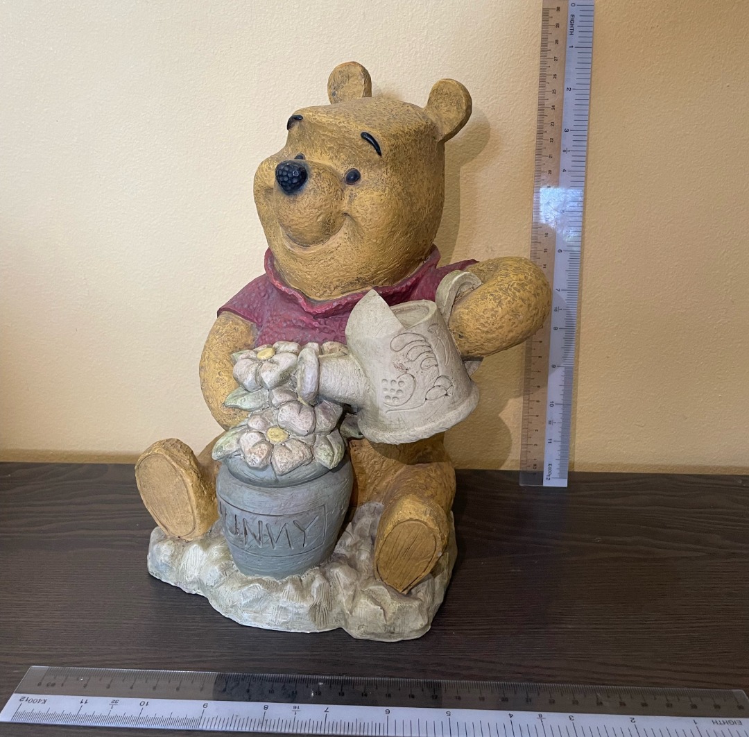 2001 Henri Studio Disney Garden Statues- Pooh bear, Hobbies & Toys ...