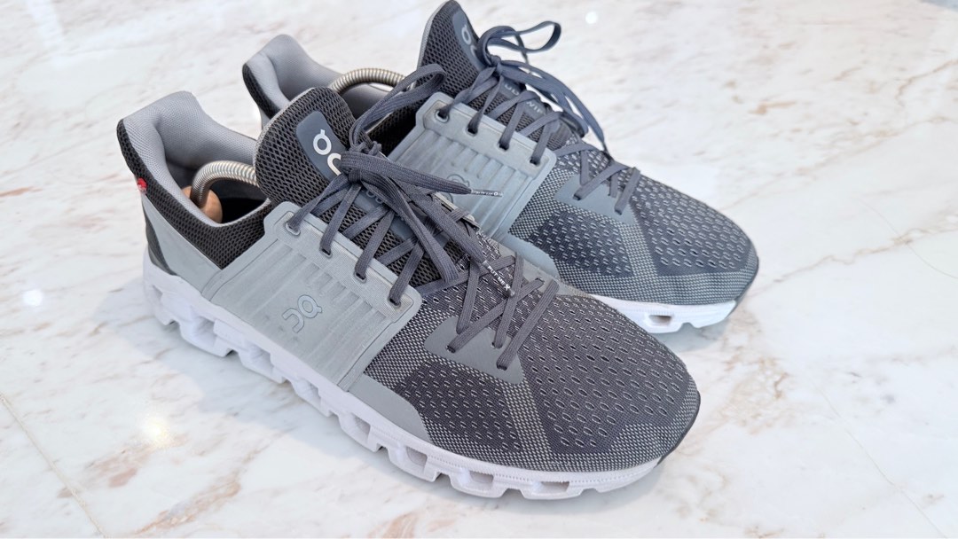 On Cloud Swift 2 - nego , Fesyen Pria, Sepatu , Sneakers di Carousell
