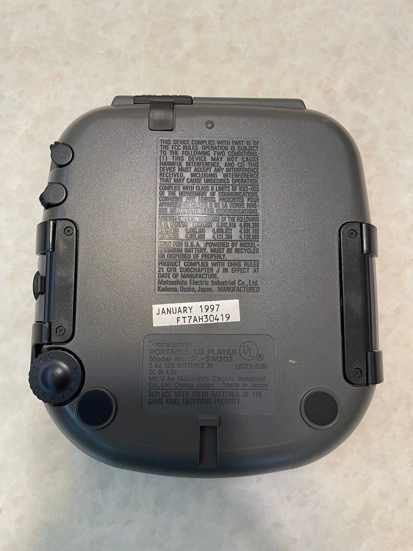 Panasonic SL-SW202 便攜式 CD 機 discman 全正常, 電腦＆科技, 商務用科技產品 - Carousell