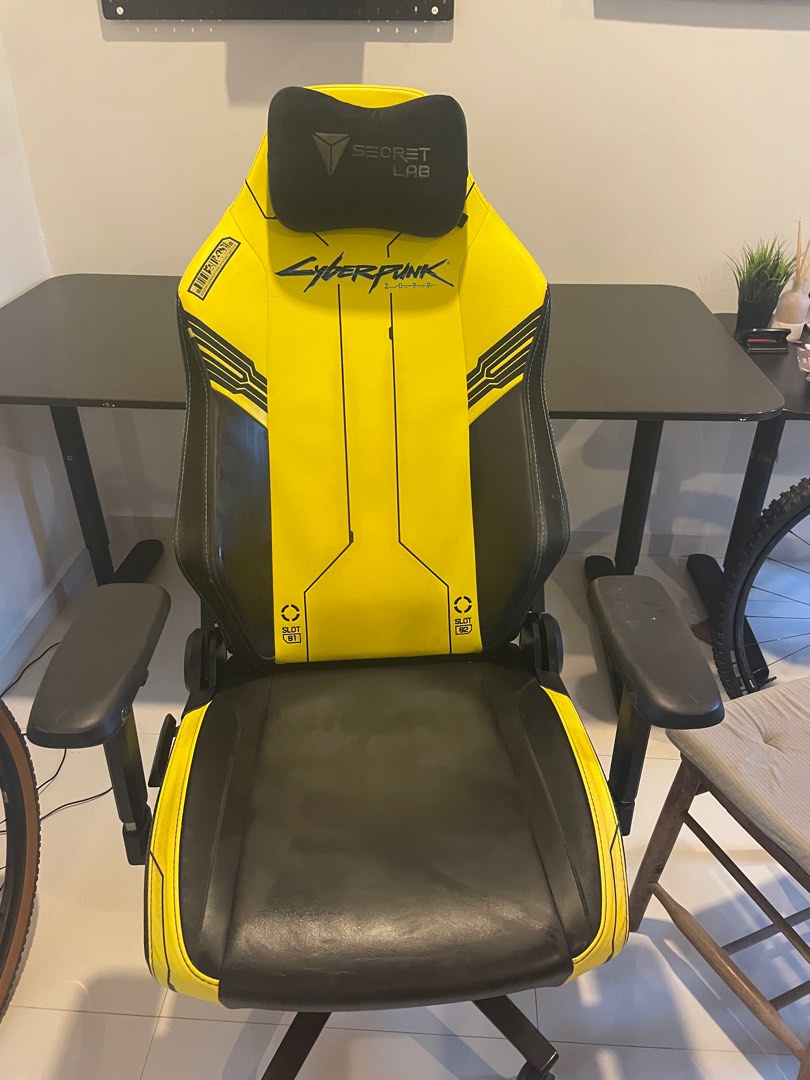 Secretlab Cyberpunk 2077 Edition Gaming Chair, Furniture & Home Living ...