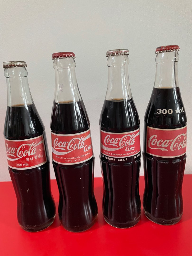 (Set of 4) Vintage Coca-Cola Bottles - Assorted Sizes, Hobbies & Toys ...
