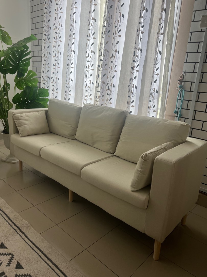 Sofa baru dan murah, Furniture & Home Living, Furniture, Sofas on Carousell