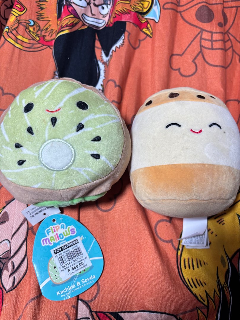 Squishmallow Bundle (retractable squishmallow and smores), Hobbies ...