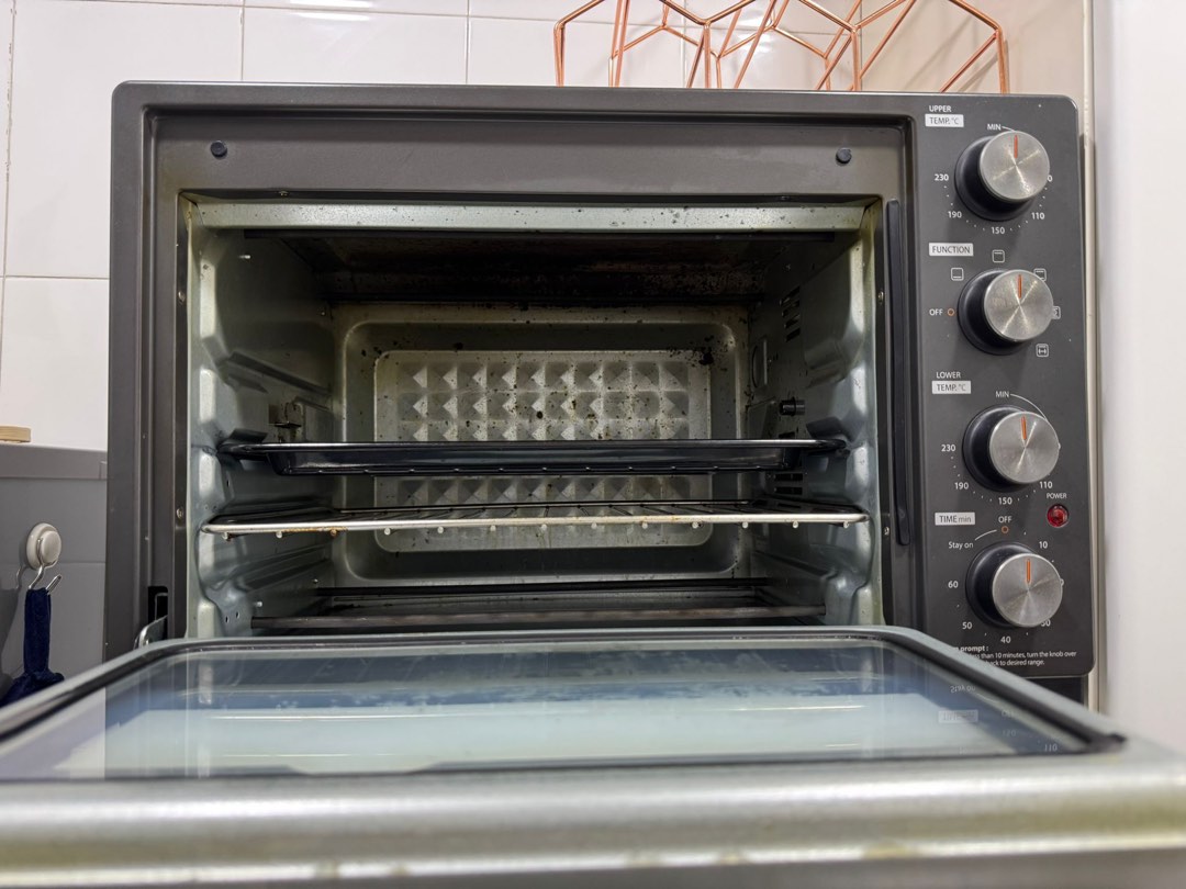 Toshiba 35L Electric Oven TL-MC35Z, 家庭電器, 廚房電器, 焗爐及多士爐 - Carousell