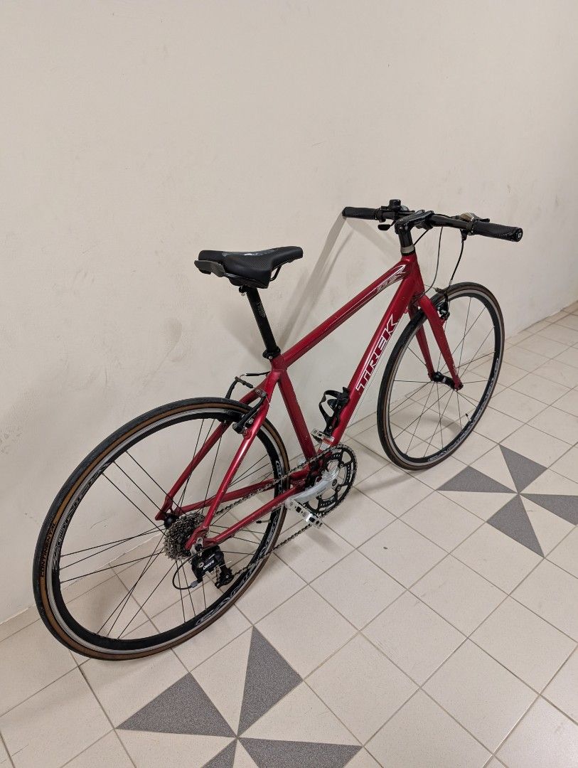 Trek 7.3fx Hybrid Bike (Upgraded), Sports Equipment, Bicycles & Parts ...