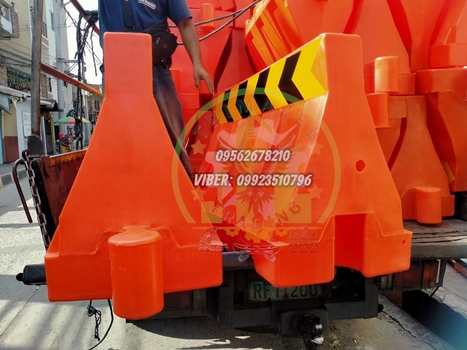 BARRIER / FENCE BARRIER / BRB2 BARRIER / FOLDING BARRIER / PLASTIC ROAD ...