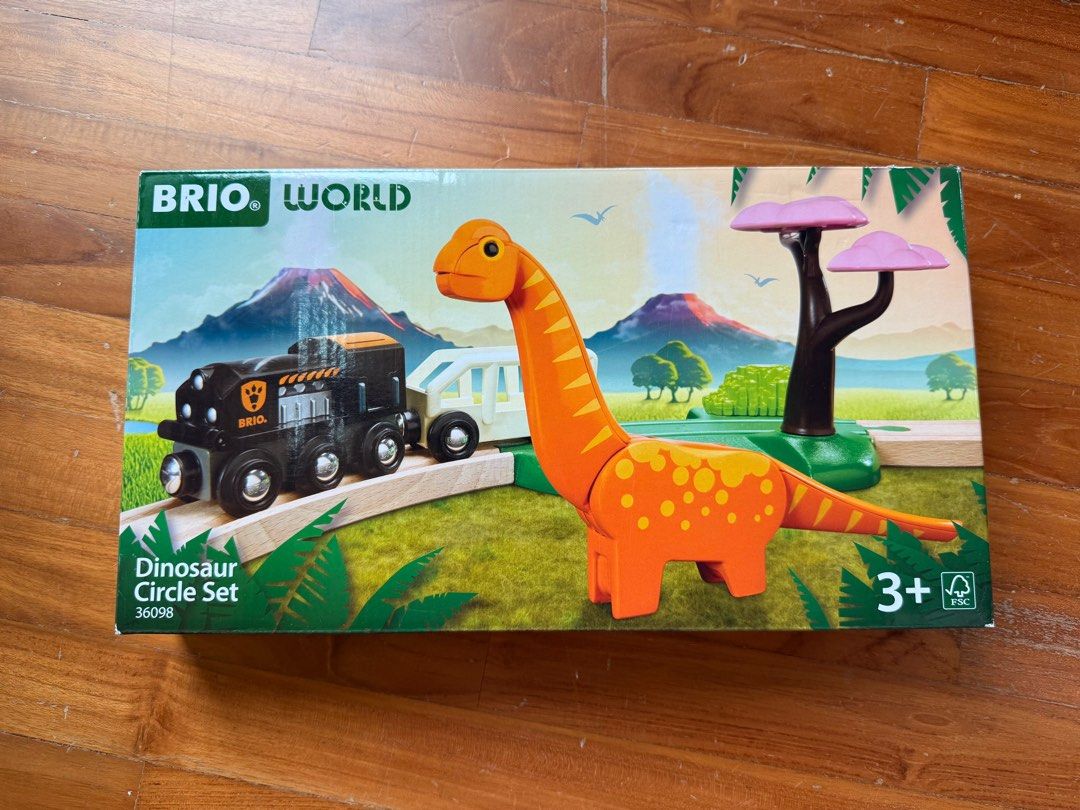 BRIO DINOSAUR CIRCLE SET, Hobbies & Toys, Toys & Games on Carousell
