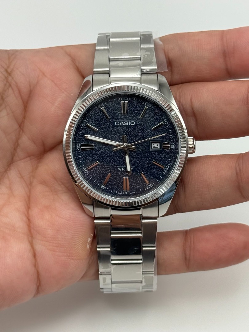 CASIO Analog Textured Blue Dial Stainless-Steel Men's Watch MTP-1302DA ...