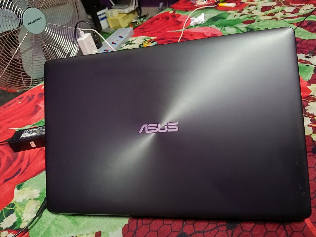 Gaming laptop Asus a8 with Radeon r series gpu, Computers & Tech, Laptops & Notebooks on Carousell