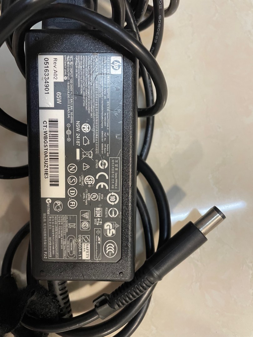 HP 65W Laptop Charger, Computers & Tech, Parts & Accessories, Chargers ...