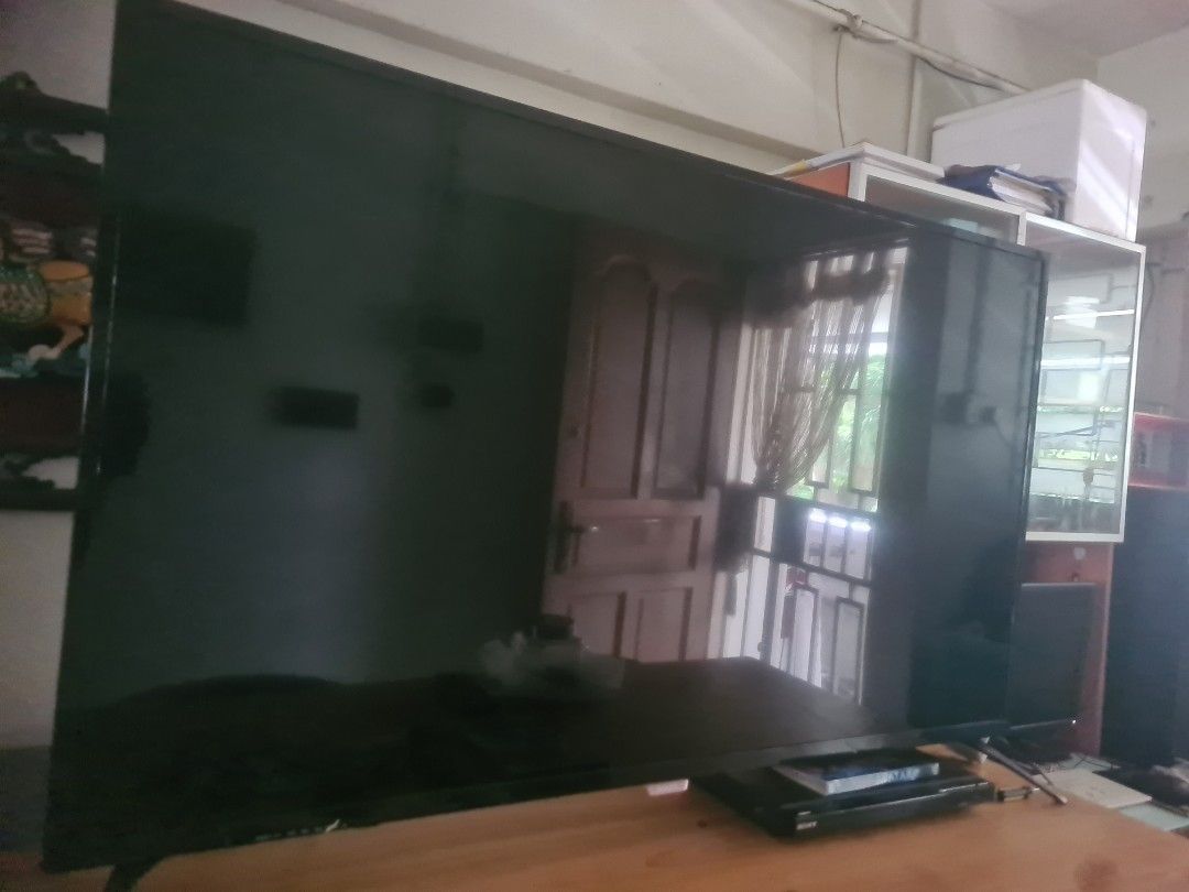 Philips LED TV - Model 50PUT6002/98, TV & Home Appliances, TV ...