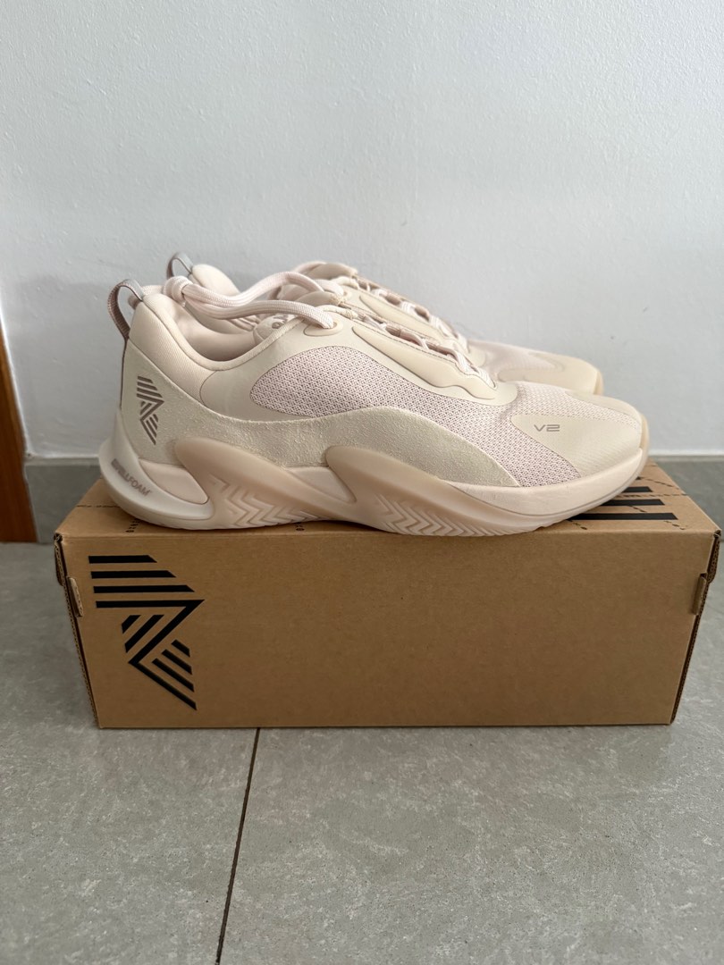 RAD One v2 Crystal Grey, Men's Fashion, Footwear, Sneakers on Carousell