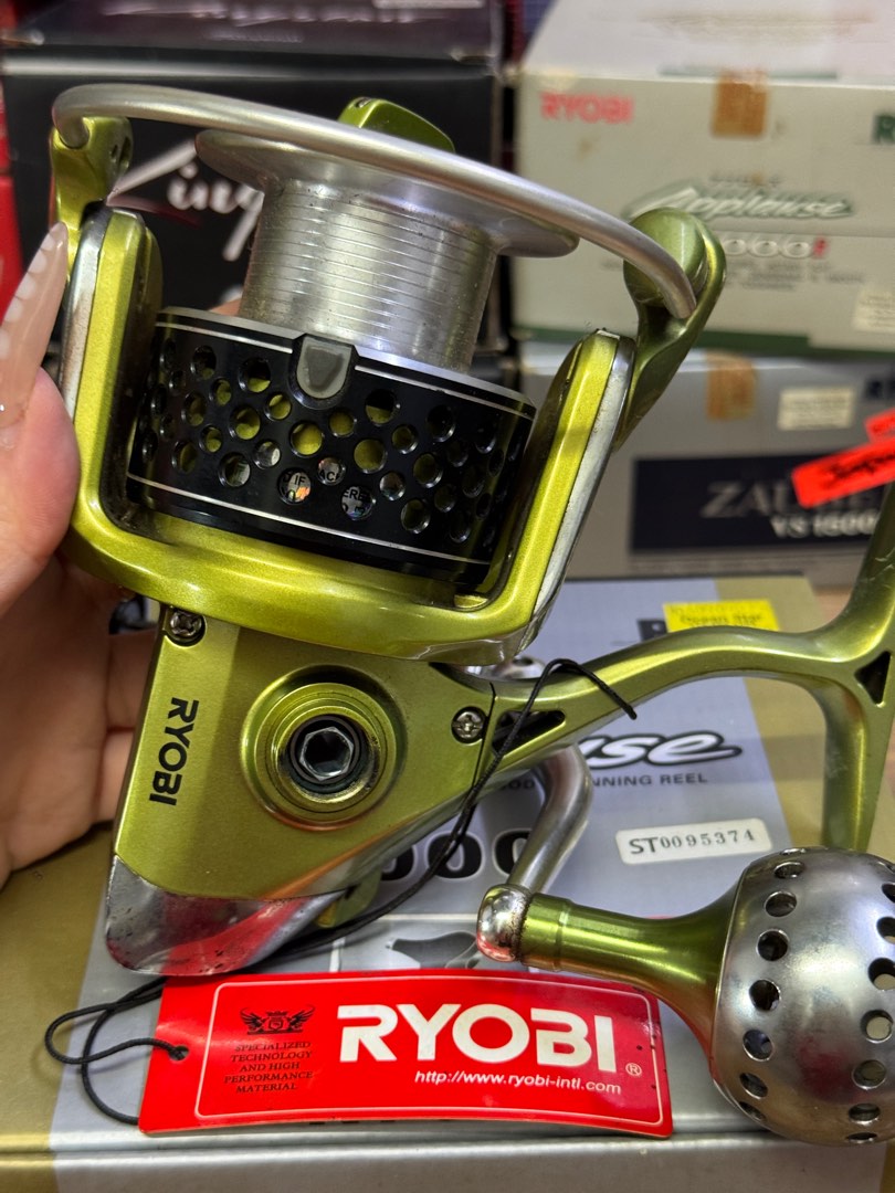 Ryobi Applause ii 8000, Sports Equipment, Fishing on Carousell