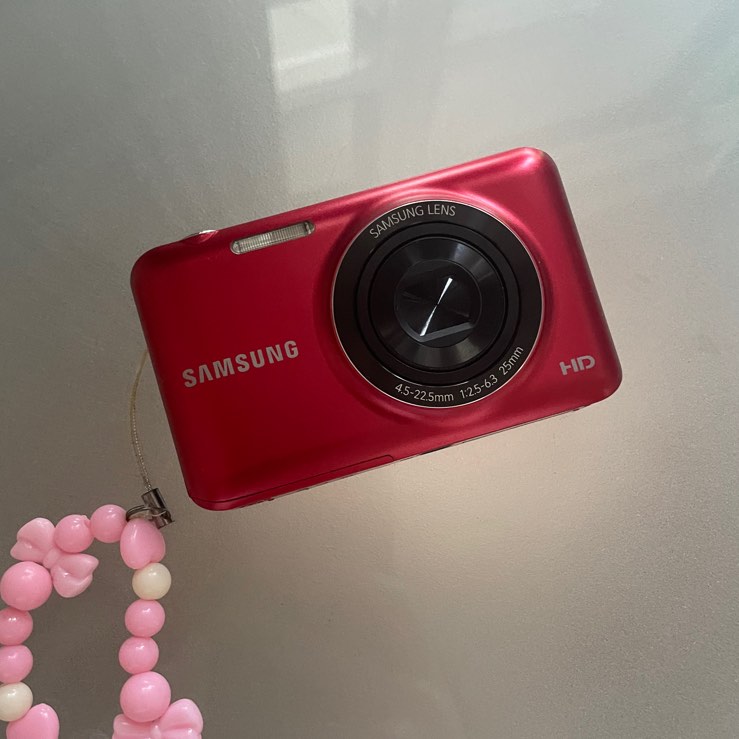 Samsung ES95 Digital Camera full set, Photography, Cameras on Carousell