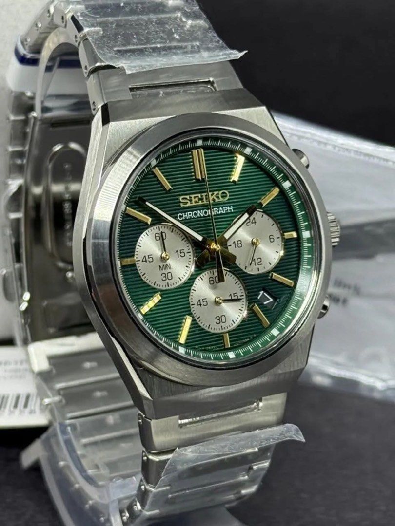Seiko Chronograph SSB461 SSB461P1, Luxury, Watches on Carousell