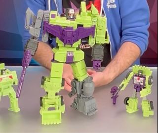 Transformers Studio Series 86 Voyager Class Constructicon Scavenger ...