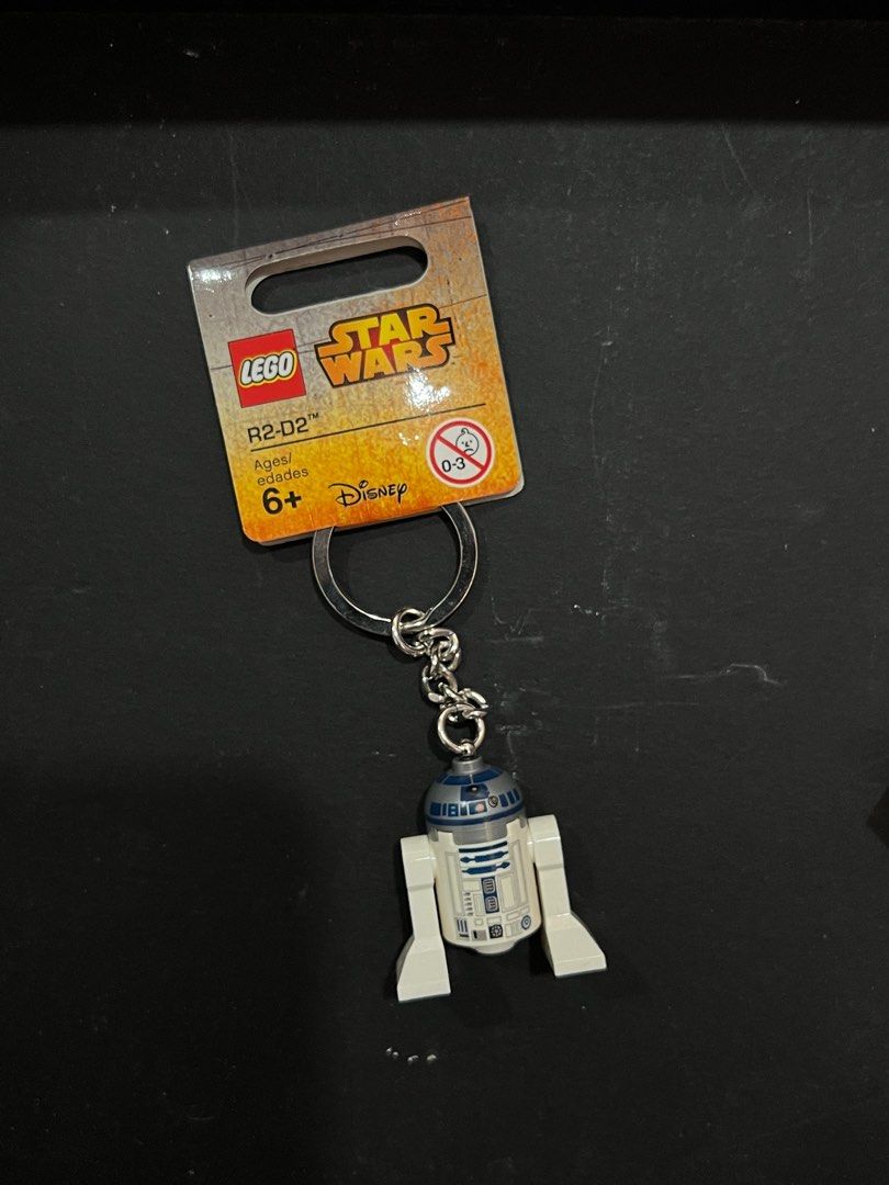 AUTHENTIC LEGO Star Wars R2-D2 Keychain 853470- Brand New, Hobbies ...
