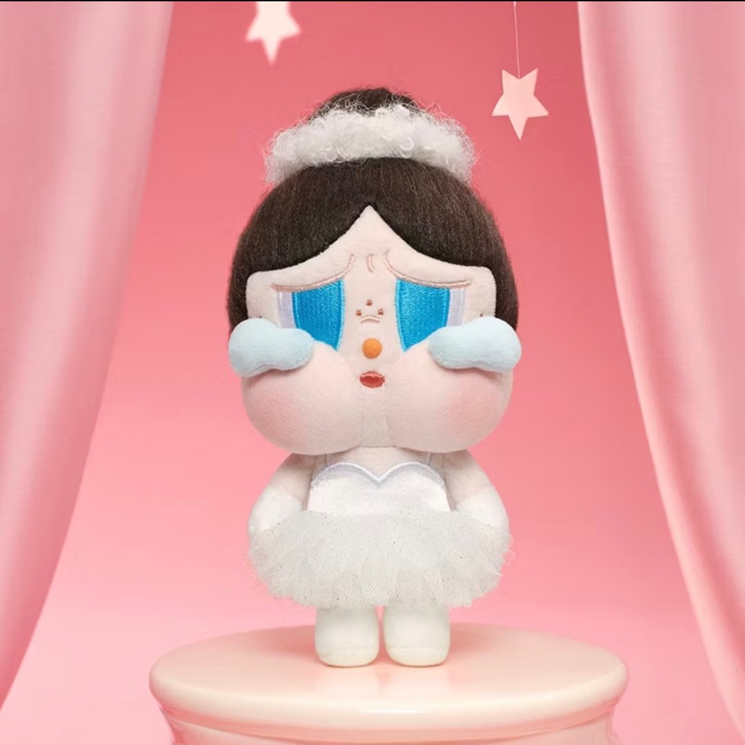 BNIB CRYBABY SHINY SHINY SERIES-Plush Pedant Blister Pack, Hobbies ...