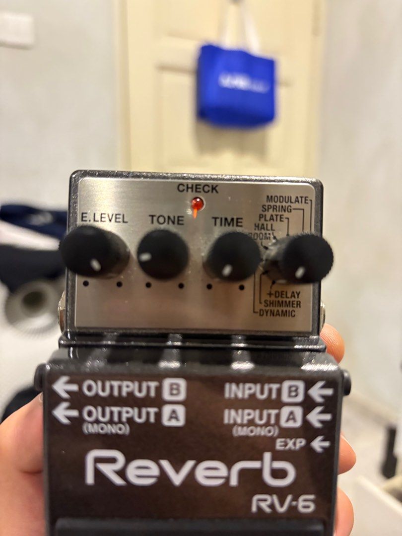 BOSS REVERB RV-6 GUITAR PEDAL, Hobbies & Toys, Music & Media, Music ...
