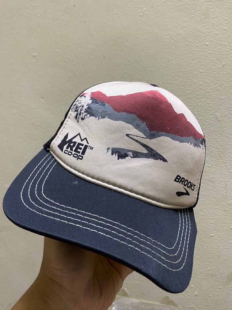 Brooks X REI trucker cap, Men's Fashion, Watches & Accessories, Cap ...