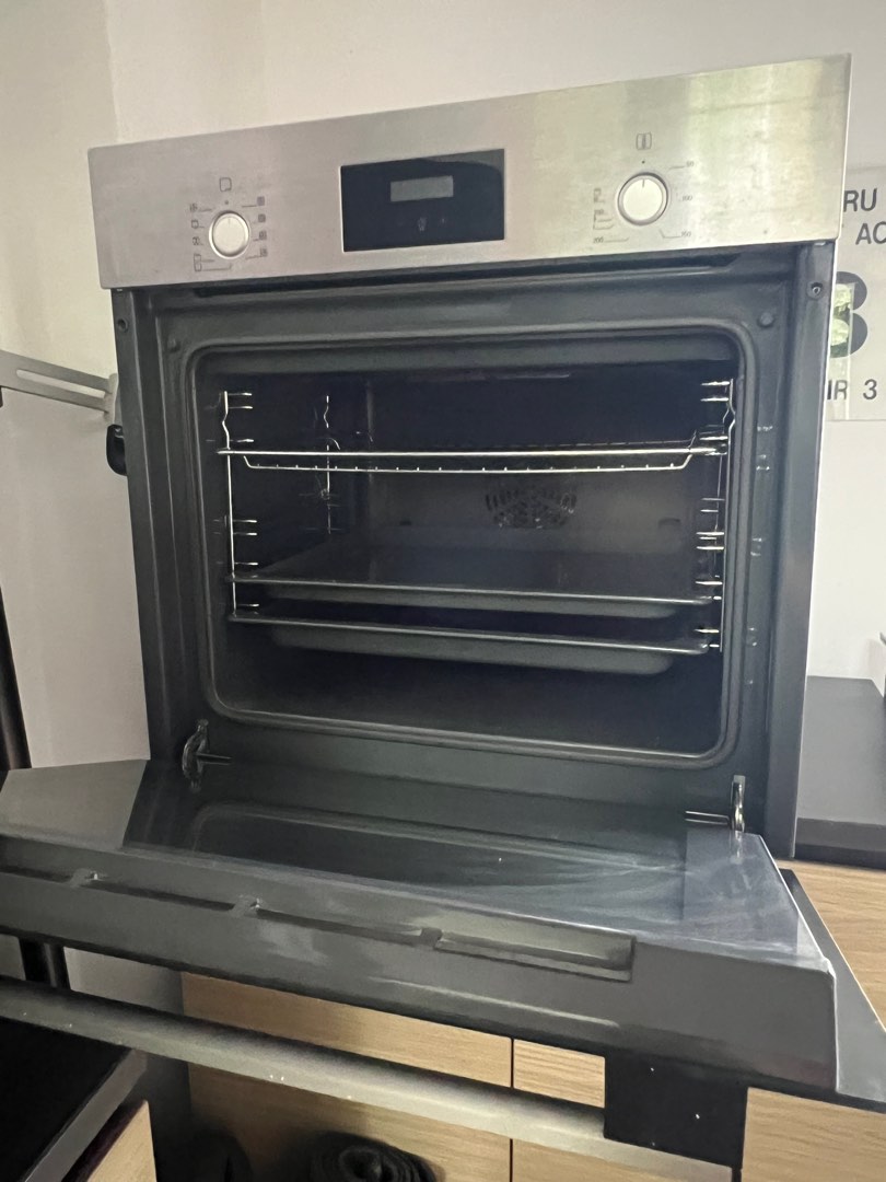 Bosch HBF134BS0K Built- in Stainless Steel Oven (66L), TV & Home ...