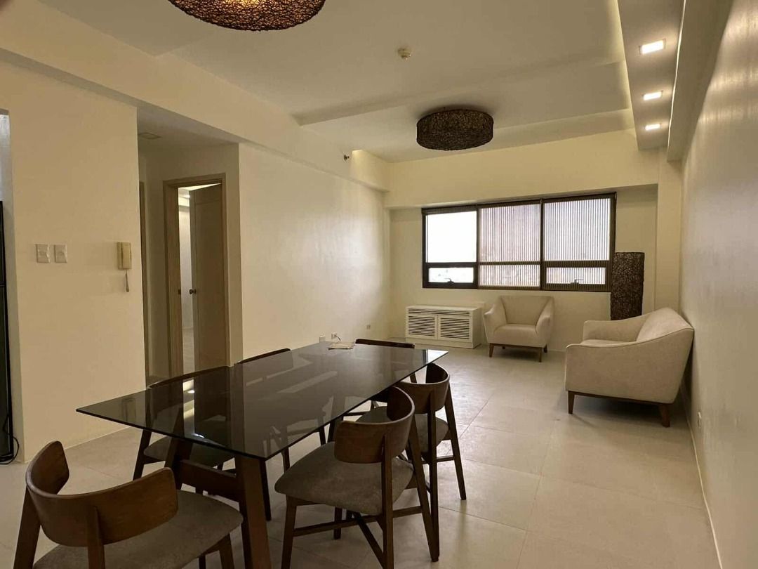 FOR SALE: Icon Residences 1-Bedroom, Newly Renovated with Manila Golf ...