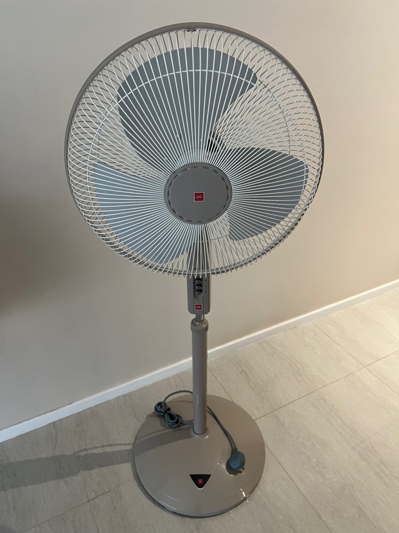 KDK STANDING FAN (P40US), Furniture & Home Living, Lighting & Fans ...