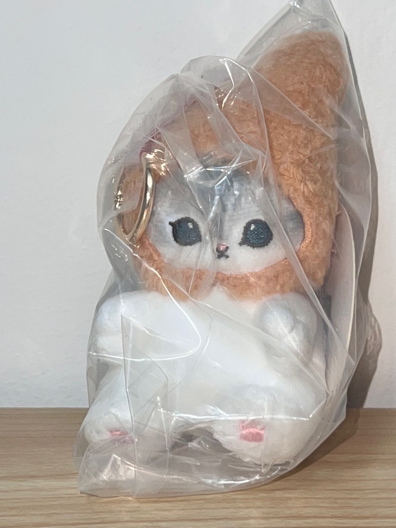 KFC MOFUSAND Cat Plushie with Hat, Hobbies & Toys, Toys & Games on ...