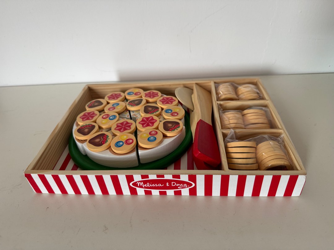 Melissa & Doug Pizza Party Wooden Play Food Set, Hobbies & Toys, Toys ...