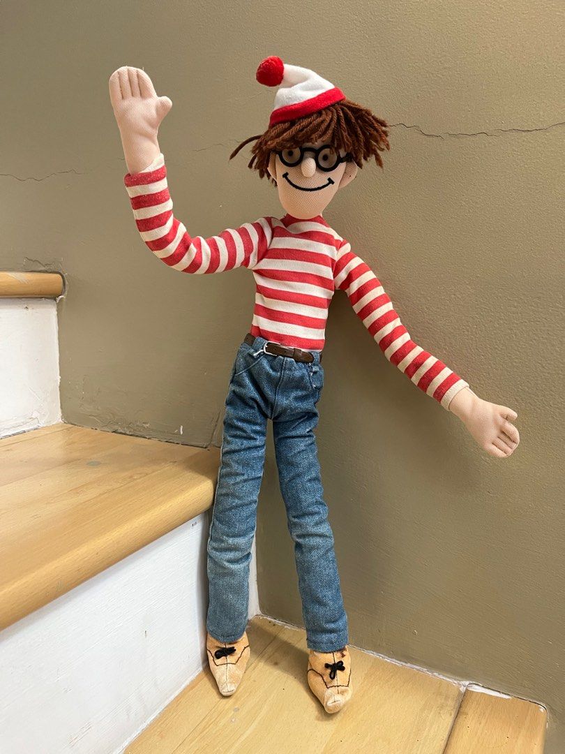 Original 40cm vintage collective Where Waldo wally plush, Hobbies ...