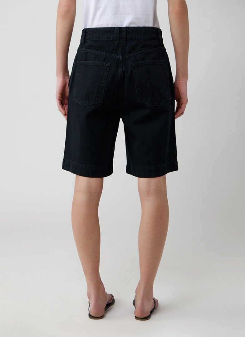 Uniqlo U Classic Wide Leg Denim Jorts (blck) 🤯, Men's Fashion, Bottoms ...