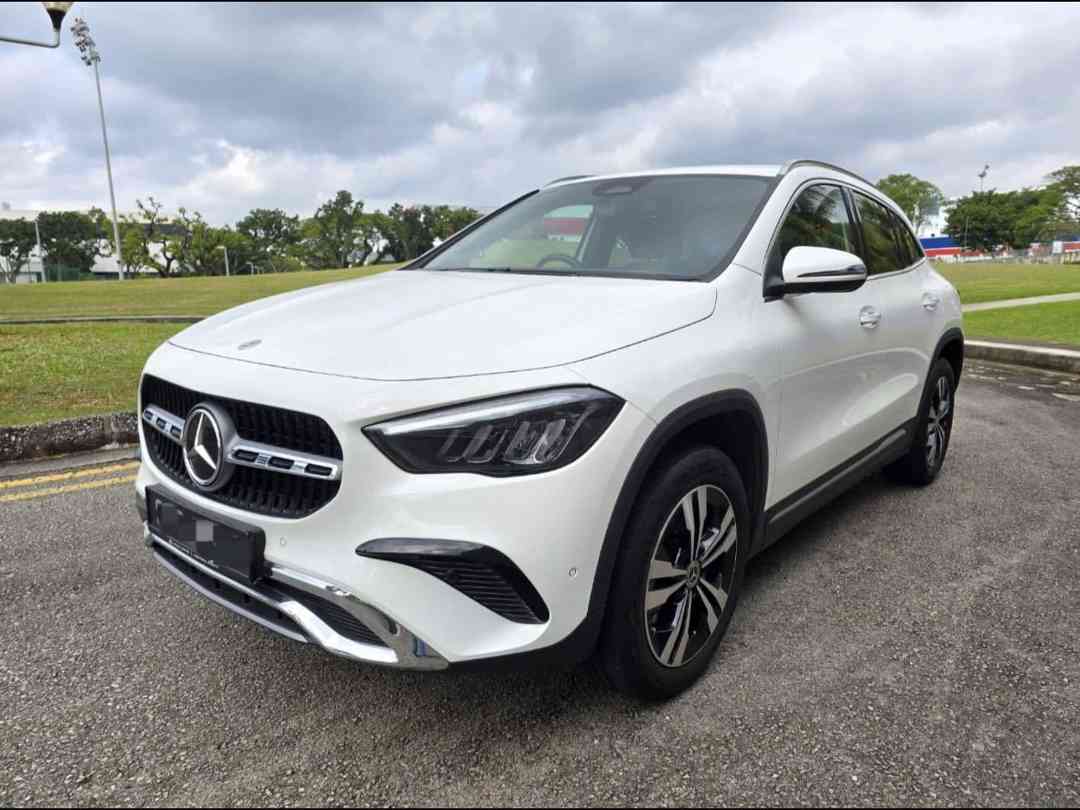 Mercedes-Benz GLB180 Progressive, Cars, Used Cars on Carousell