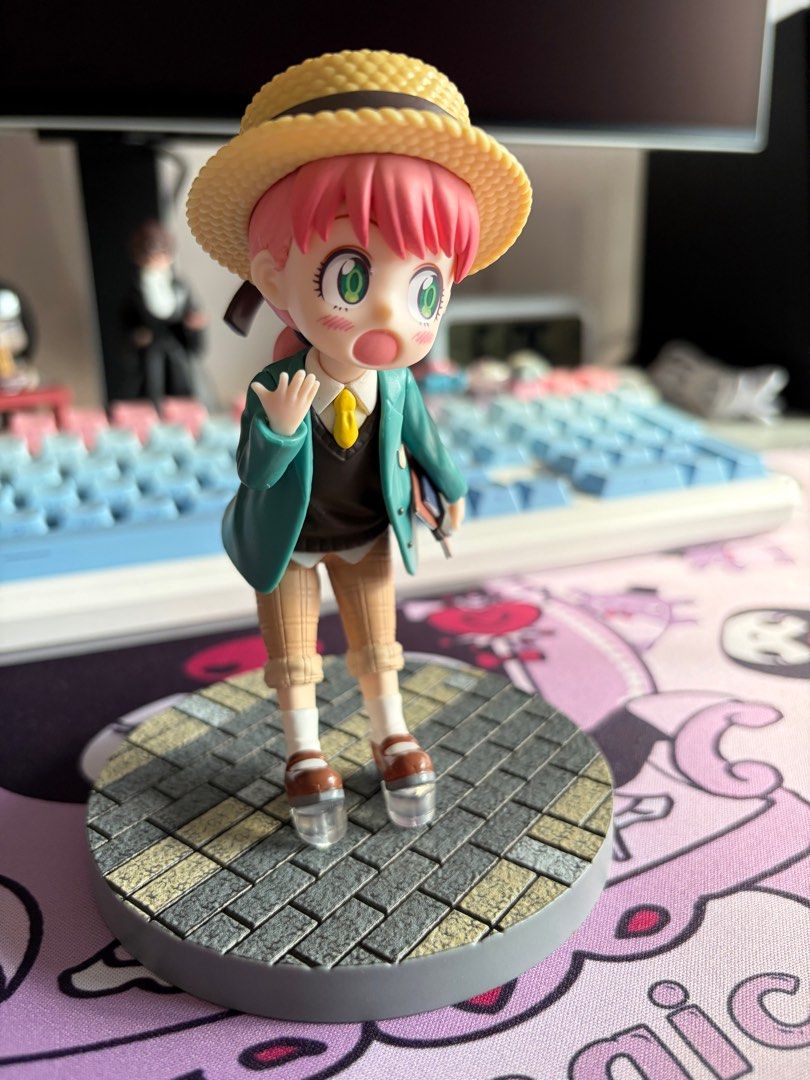 Anya Prize Figure, Hobbies & Toys, Toys & Games on Carousell