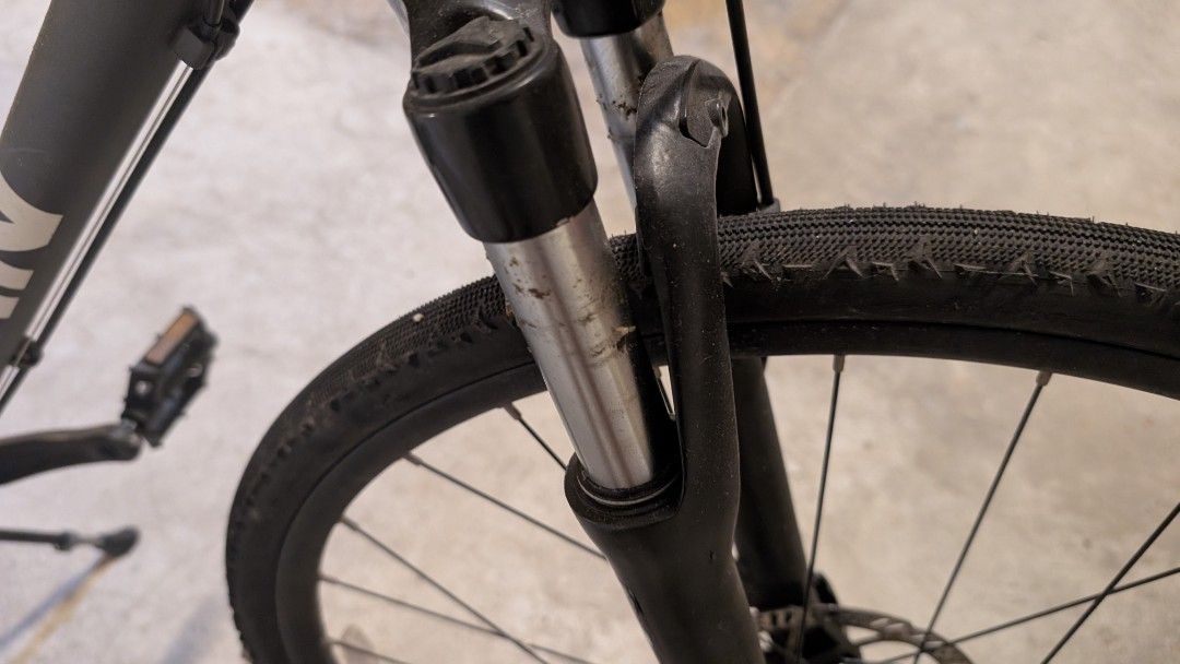 BTWIN Riverside 500 Hybrid Bike - Medium size, Sports Equipment, Bicycles & Parts, Bicycles on ...