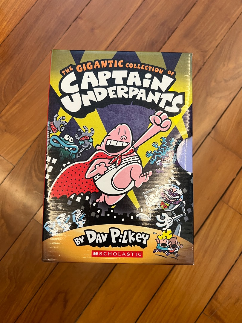 Captain Underpants Book Set by Dav Pilkey, Hobbies & Toys, Books ...