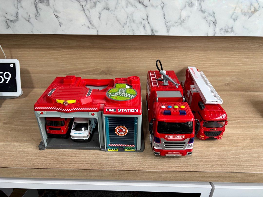 Fire Station Playset with Fire Trucks, Hobbies & Toys, Toys & Games on ...