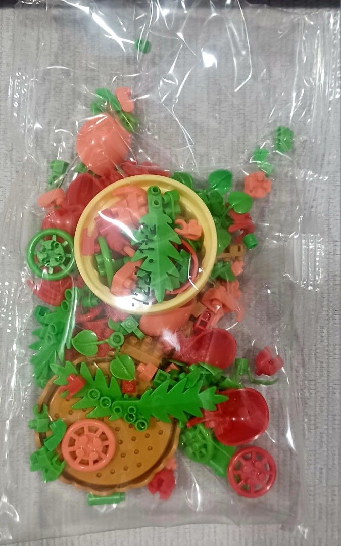 Flowers in a Pot Building Block Set, Hobbies & Toys, Toys & Games on ...