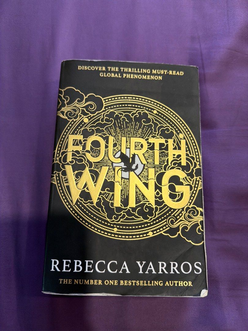Fourth Wing by Rebecca Yarros, Hobbies & Toys, Books & Magazines ...