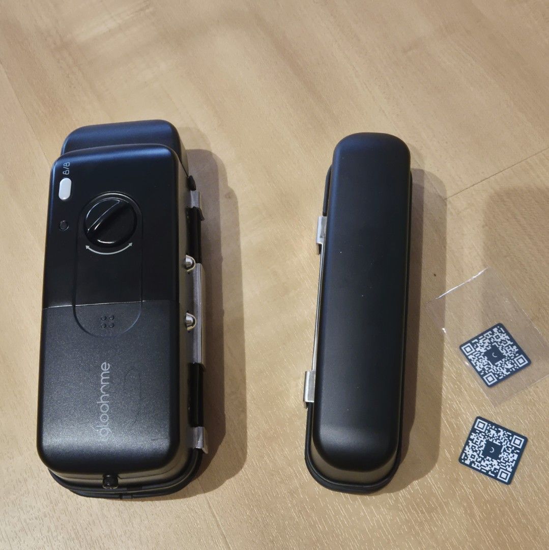 Igloohome Glass Door Lock, Furniture & Home Living, Security & Locks ...