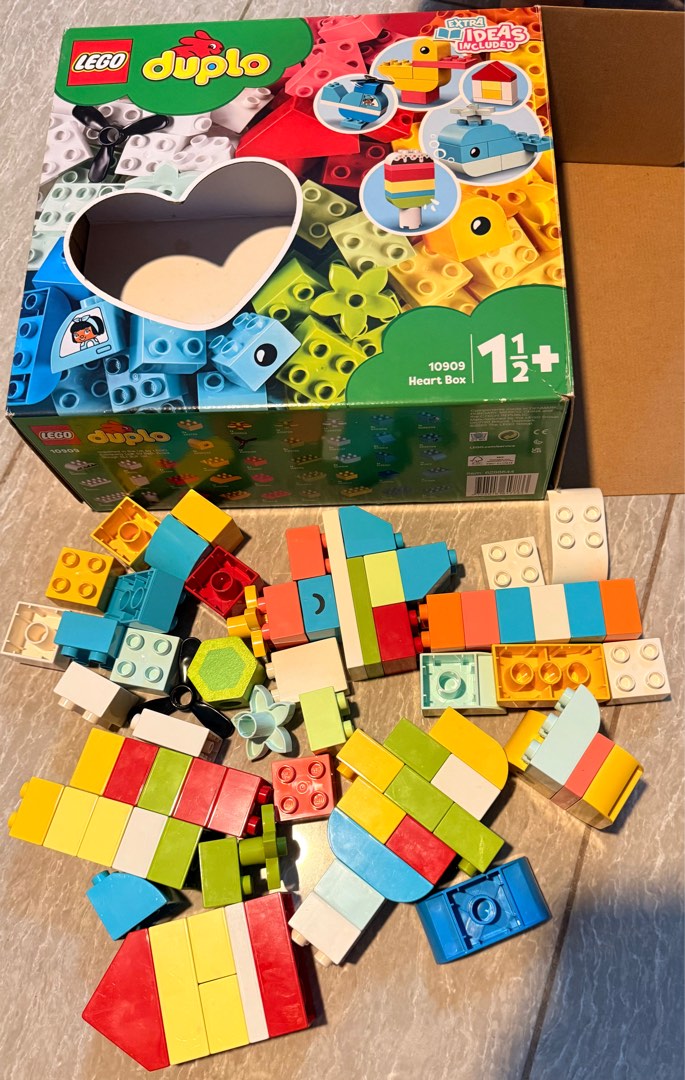 LEGO Duplo 10909 Heart Box Set, Hobbies & Toys, Toys & Games on Carousell