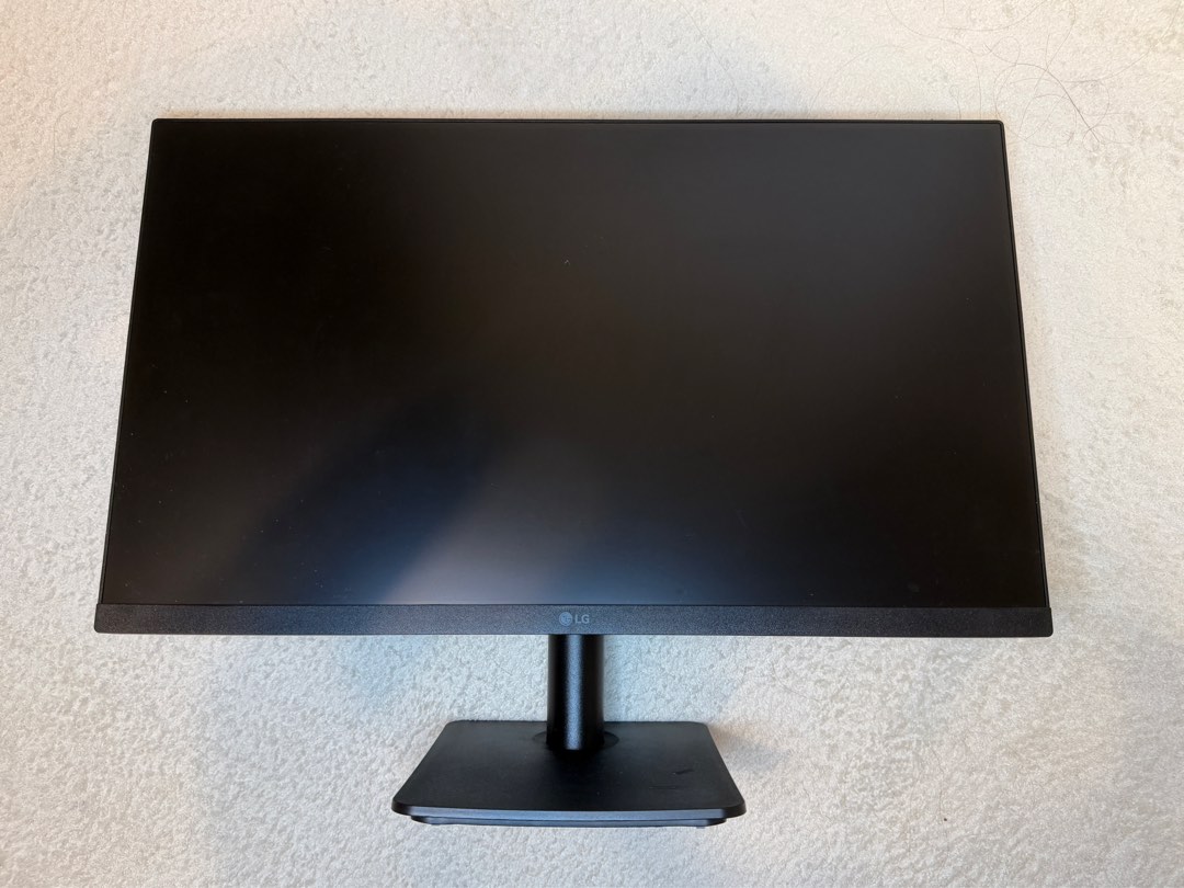 LG 24 inch monitor, Computers & Tech, Desktops on Carousell
