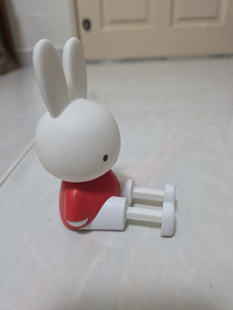 Miffy Christmas Blind Box Handphone Stand, Hobbies & Toys, Toys & Games ...