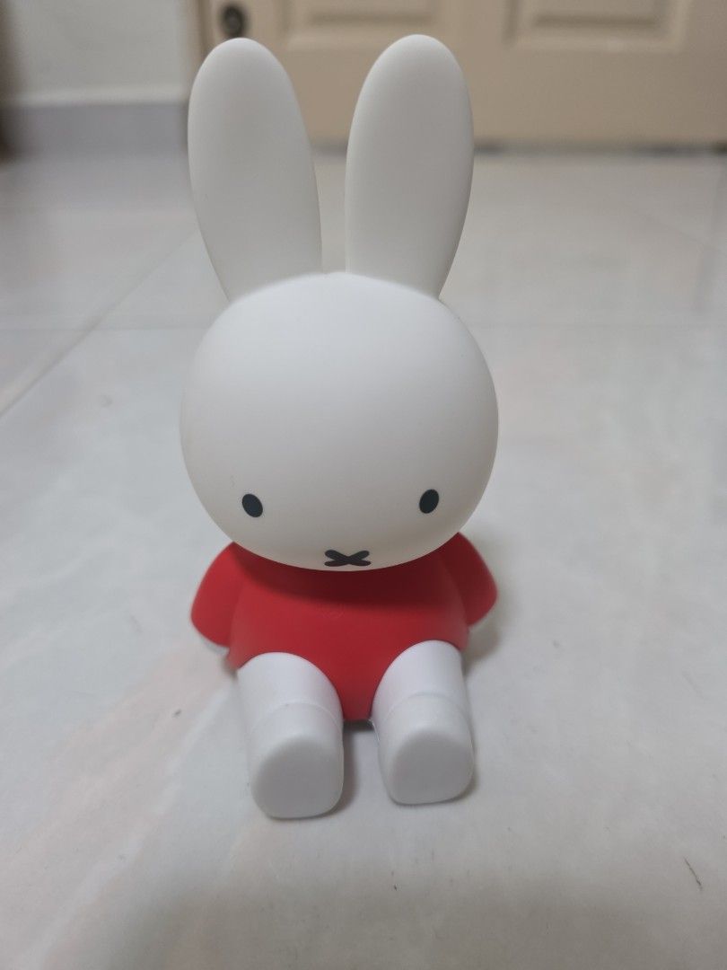 Miffy Christmas Blind Box Handphone Stand, Hobbies & Toys, Toys & Games ...