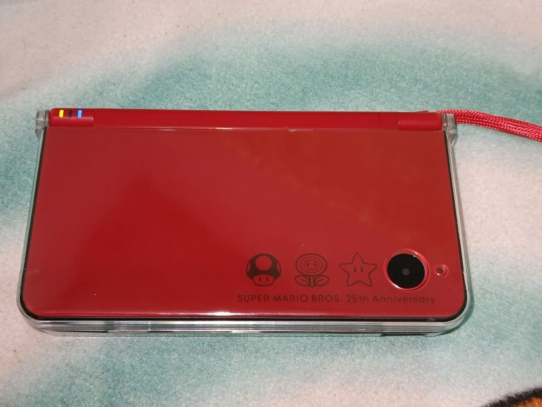 Nintendo DSi XL Super Mario Bros. 25th Anniversary, Video Gaming, Video ...