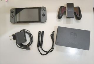 Nintendo Switch OLED Mario Kart 8 Deluxe Set, Video Gaming, Video Game ...