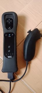 Nintendo Wii Remote and Steering Wheel, Video Gaming, Gaming ...
