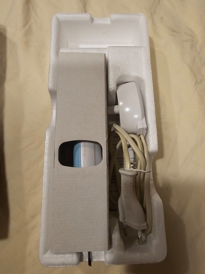 Oral-B Pro 500 3D White Electric Toothbrush, Beauty & Personal Care ...