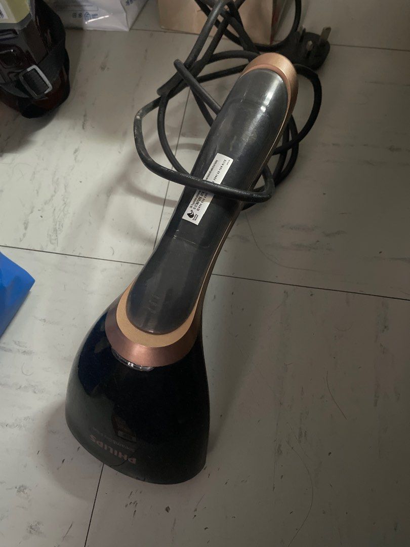 Philips Garment Steamer 掛燙器, 家庭電器, 熨斗及掛熨機 - Carousell