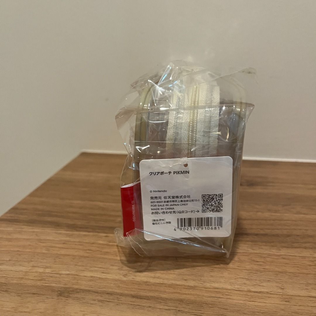 Pikmin Clear Pouch ft. bulborb, purple pikmin, yellow pikmin, blue ...