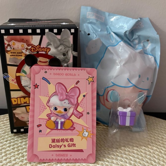 Popmart DIMOO WORLD DISNEY Series Figures daisy duck, Hobbies & Toys ...